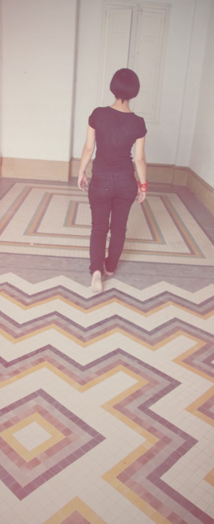 SUELOS HIDRÁULICOS – Geométrica Doméstica